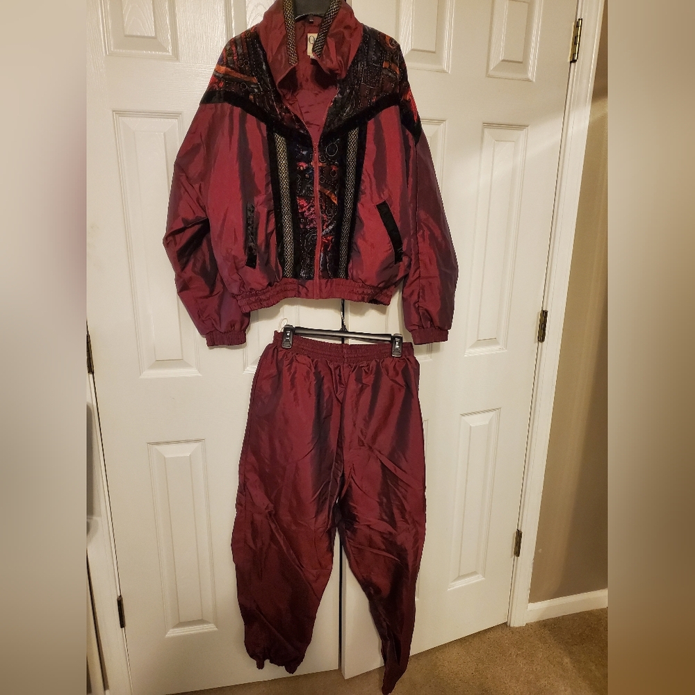 Rare Vintage Retro Track Suit Plum Color Adult Large - Gem